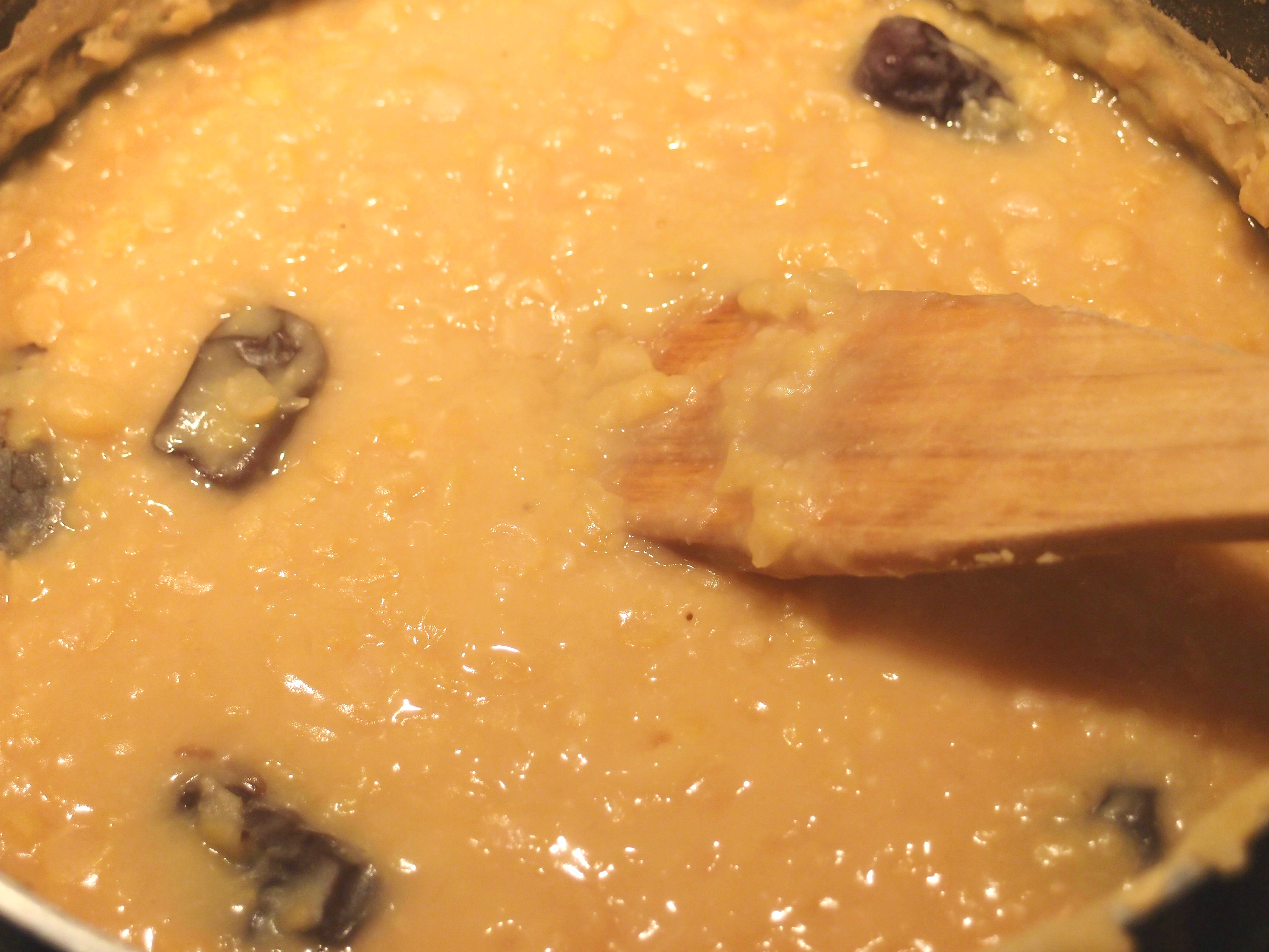 Split yellow pea cake (wan dou huang) – a simple Chinese dessert recipe ...