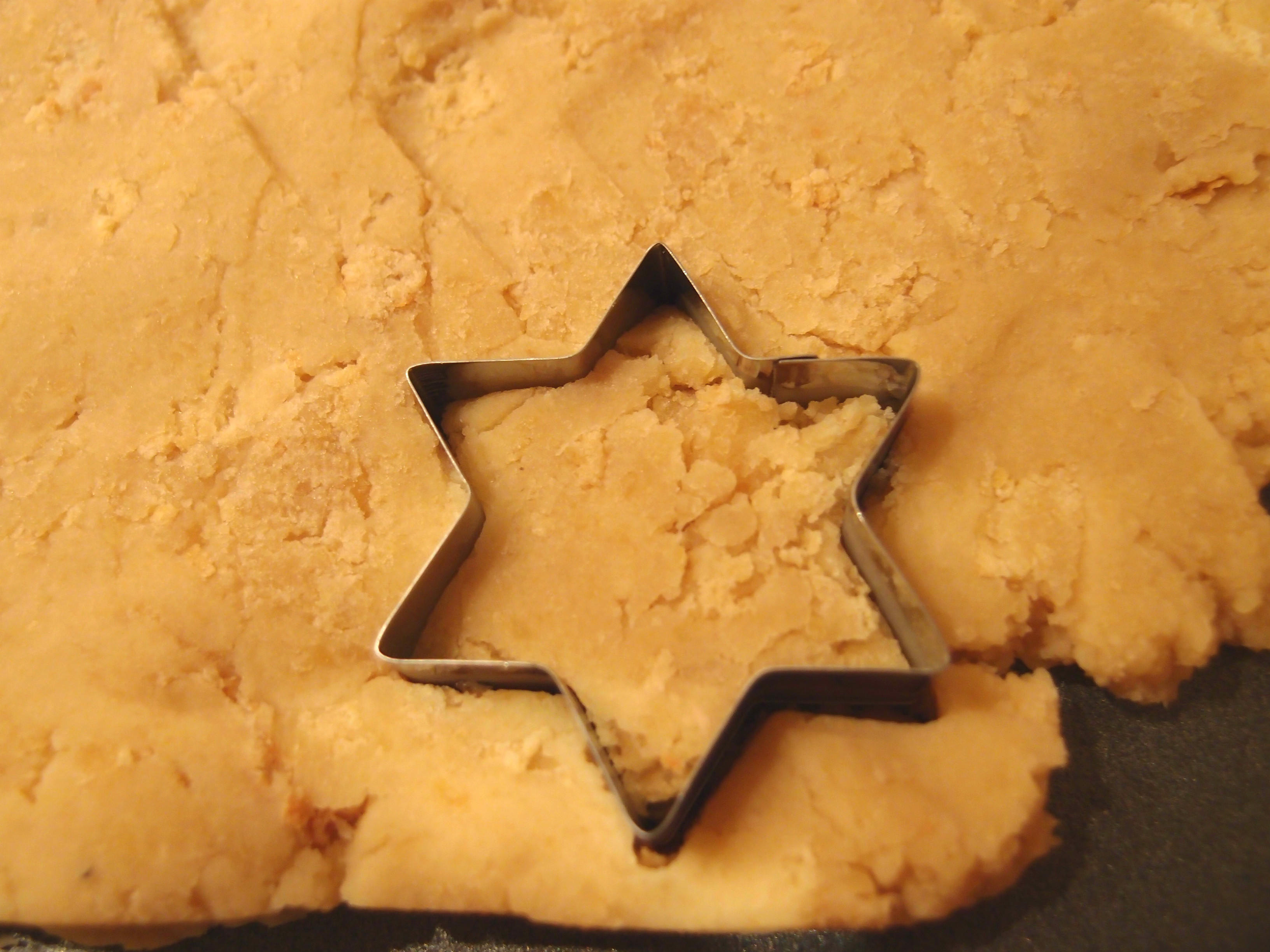 Split yellow pea cake (wan dou huang) – a simple Chinese dessert recipe ...