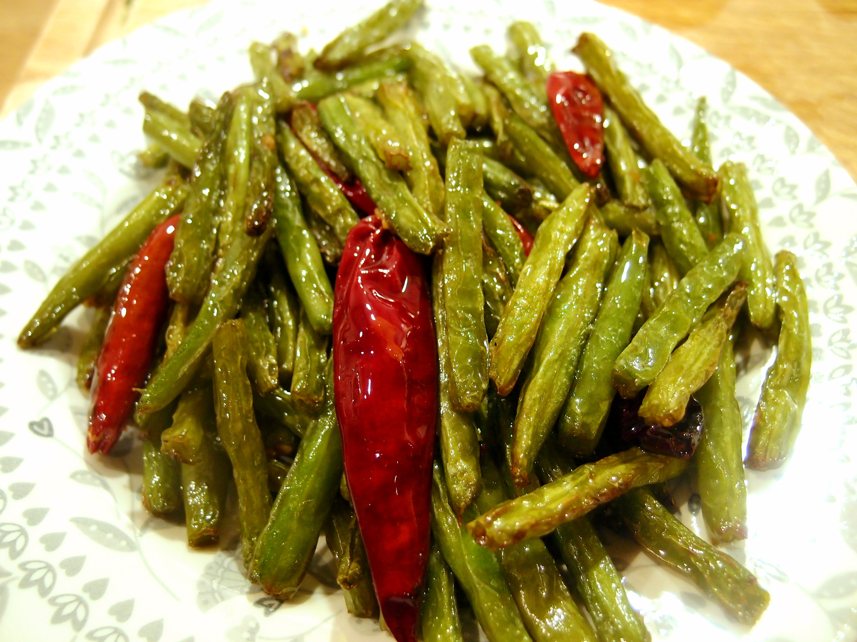 Dry fried green beans with chilli (gan bian sijidou) – a simple veggie ...