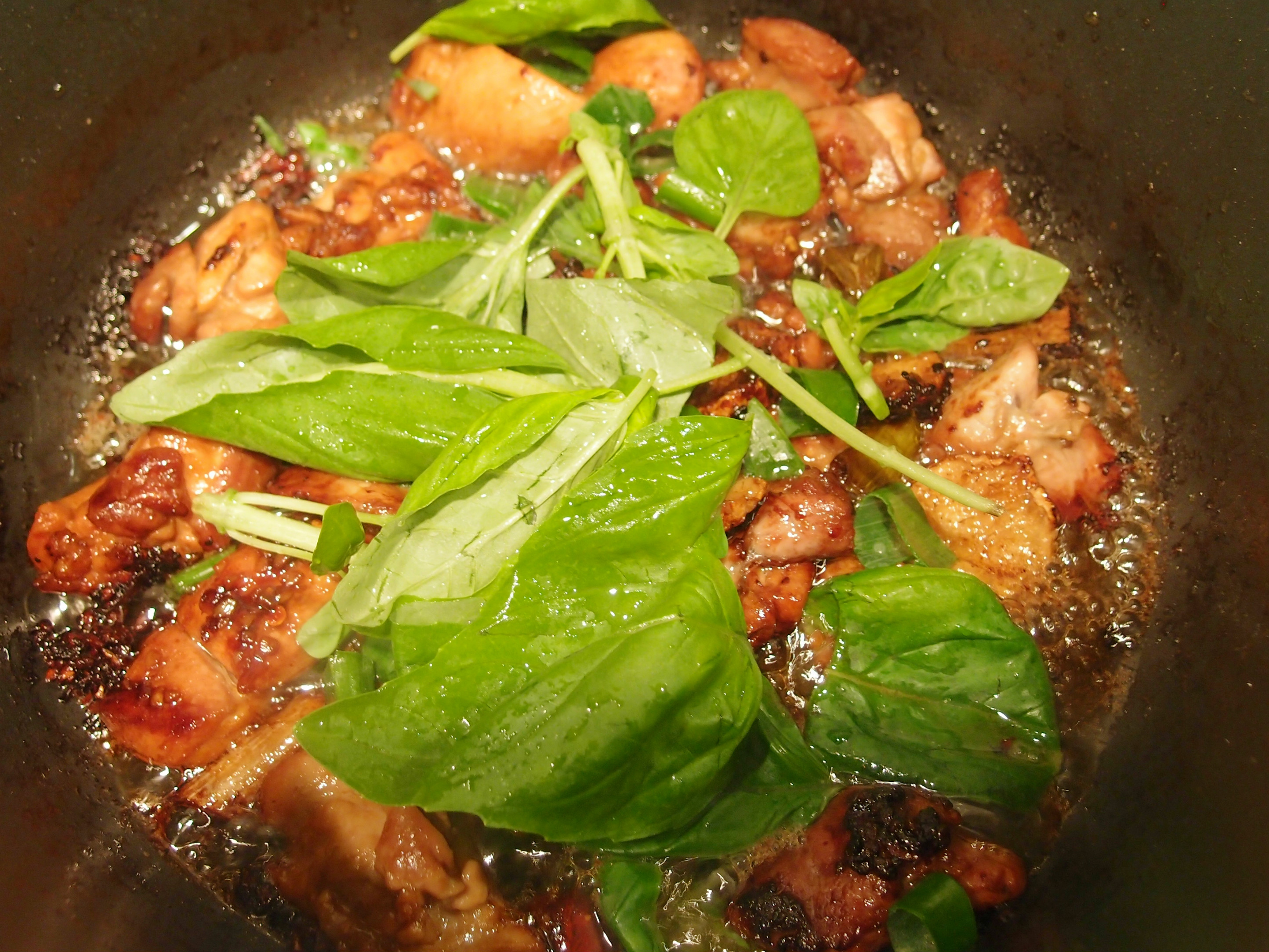 Three Cup Chicken (San Bei Ji) – Blender & Basil